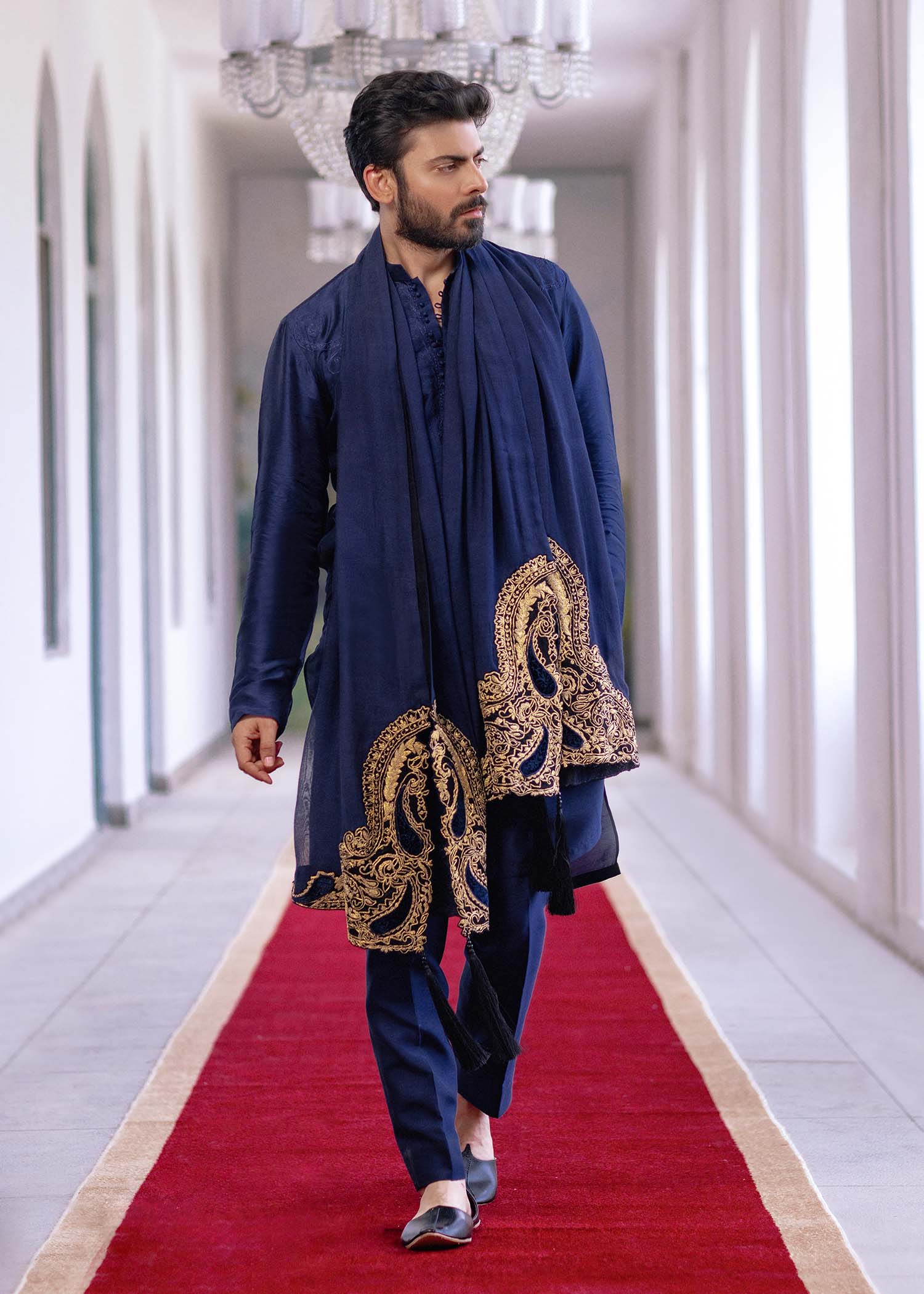 Shaeir | Black Korean Rawsilk Sherwani | Hazure Online